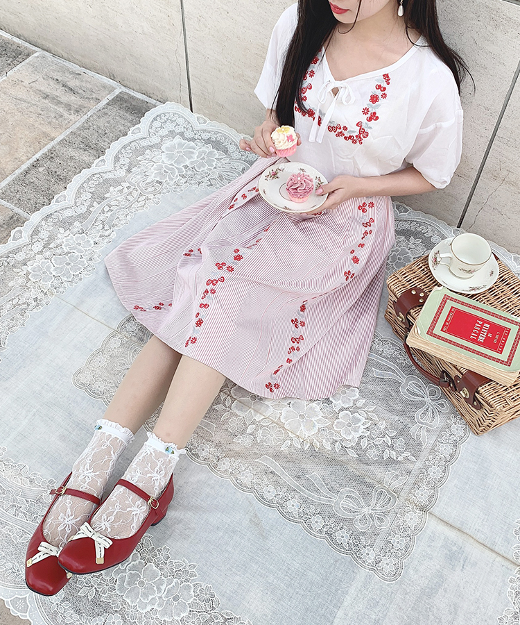 F i.n.t OFFICIAL BRAND SITE