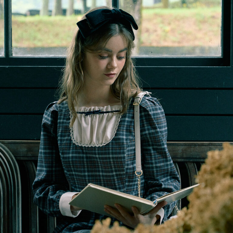 F i.n.t OFFICIAL BRAND SITE